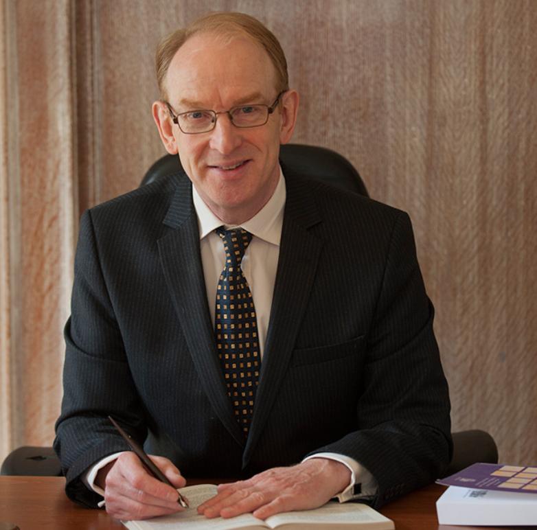 Your Expert Witness - Medico Legal Experts - Obstetricians - Richard Pyper